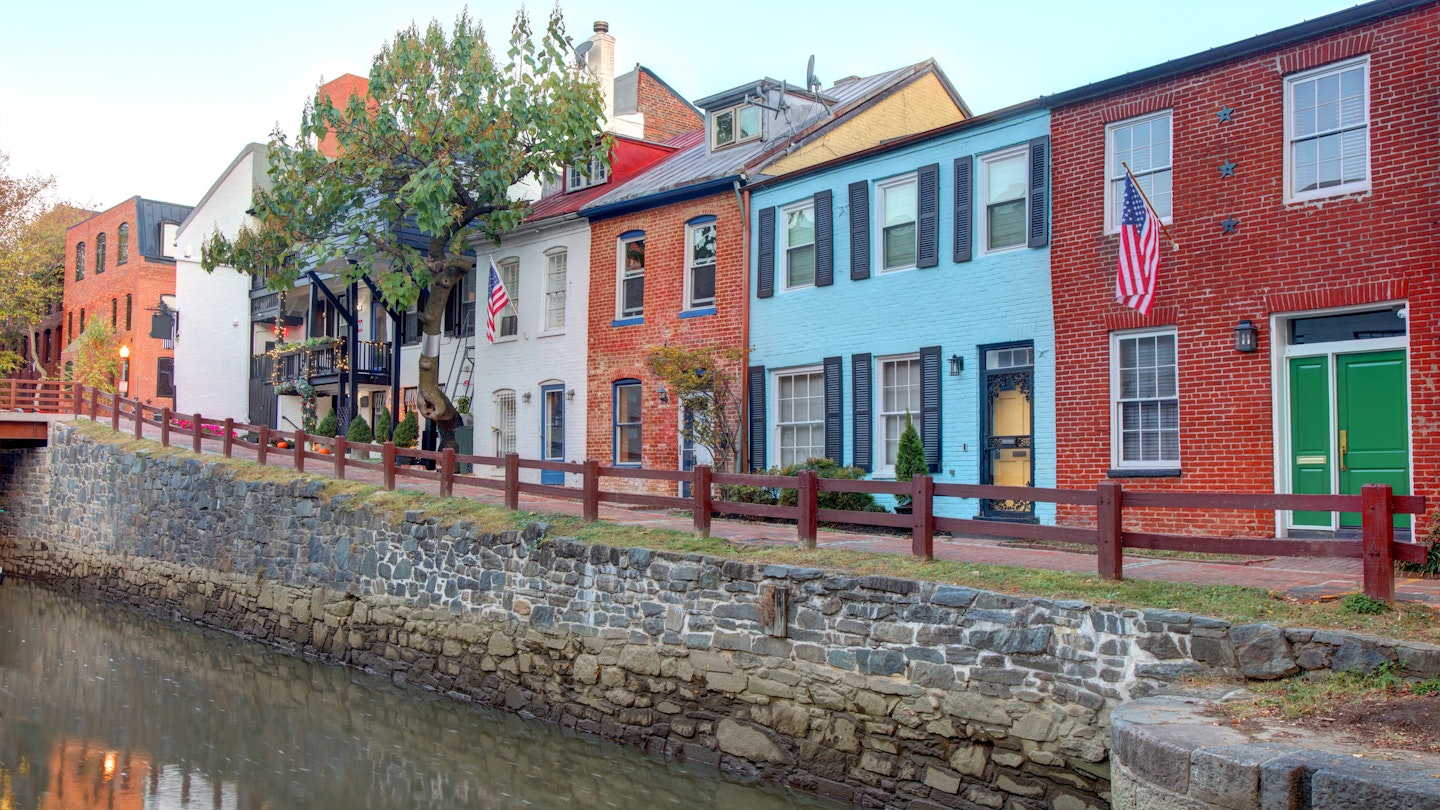 Explore Georgetown: Ultimate Self-Guided Walking Tour in Washington, DC ...
